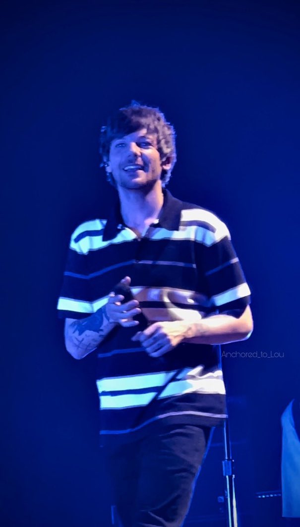 HL Daily On Tour on Twitter: "Louis Tomlinson, live from Mercedes-Benz Arena. #LTWTBerlin 30.3. ...