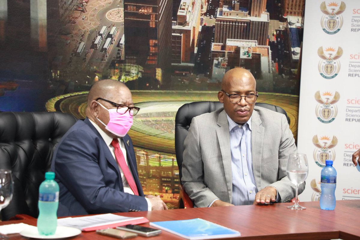 MINISTER'S VISITS TO THE IMBALI EDUCATION & INNOVATION PRECINCT (IEIP ...