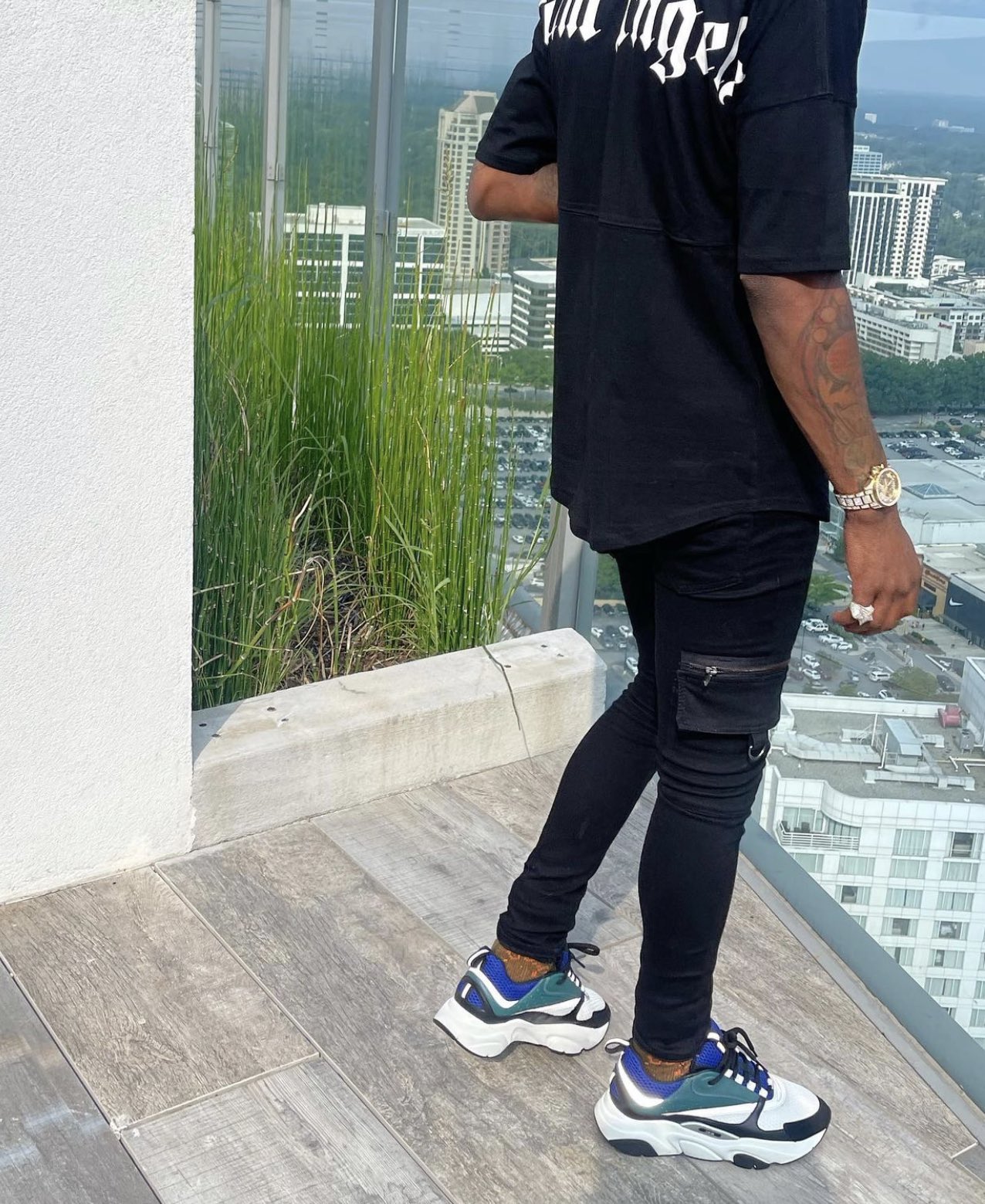 Flash on Twitter: "ion really show off the racks ima humble hustler 🖤 https://t.co/00VCDz3dlG ...