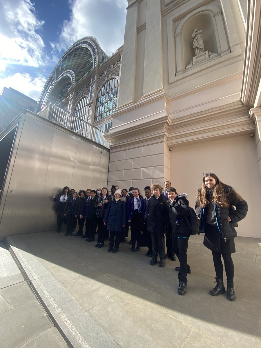 Welcome to Harris Invictus Academy Croydon