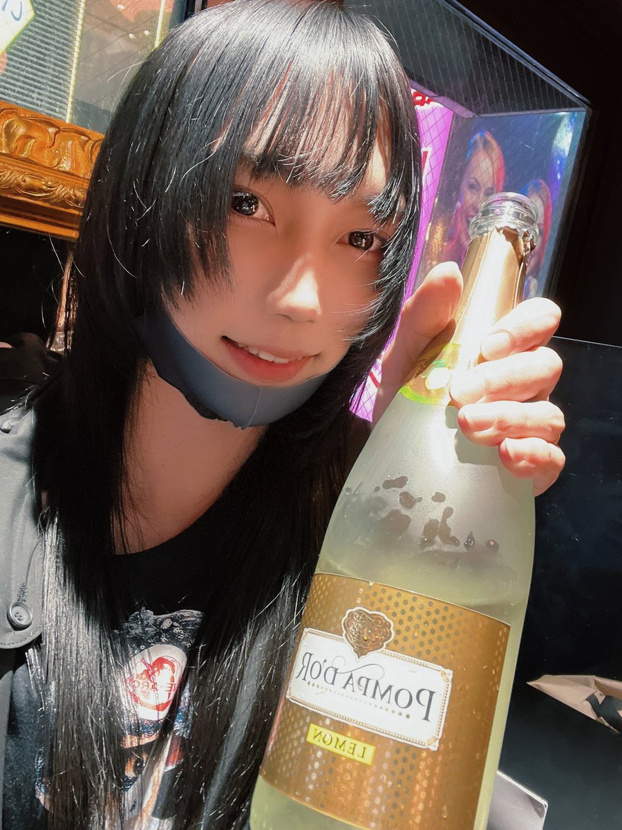 せなちゃんにシャンパン入れてもらった！！！(*ฅ́˘ฅ̀*)♡ せなちゃんありがと〜！！！🥰💕💕💕 彼方ありす@4/2,3 SOD凸コレ ...