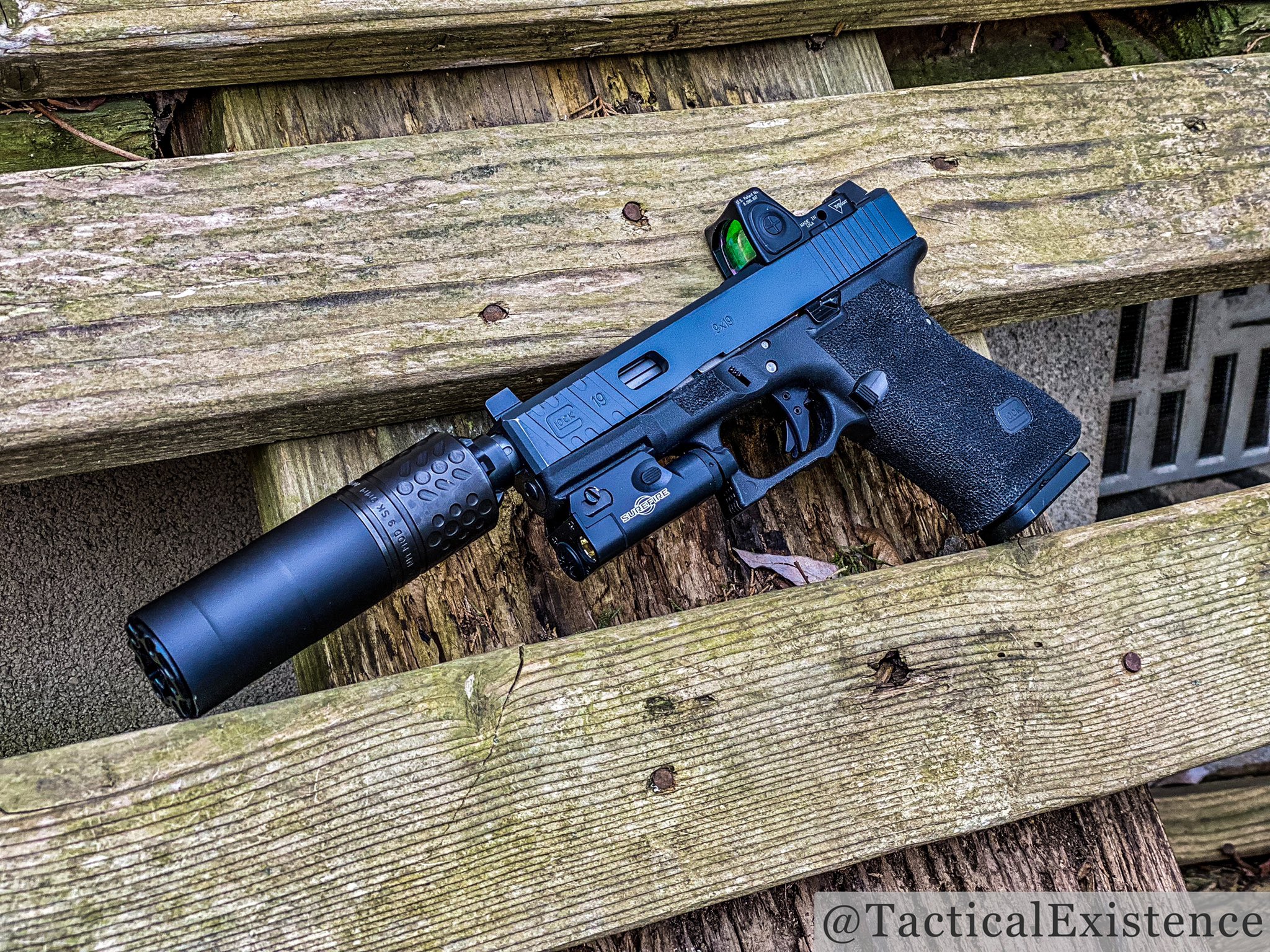 SOLD TOKYO MARUI G17 ZEV SRS UPGRADED GBB PISTOL HopUp, 50% OFF