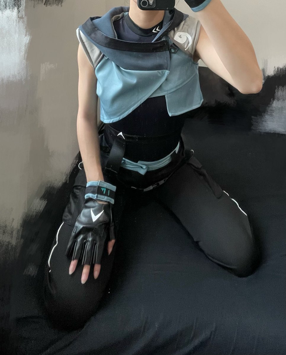 🔴LIVE | Mina | Snow Leopard Vtuber (@Minahyochii) さんのイラスト・マンガ作品まとめ (4 件 ...