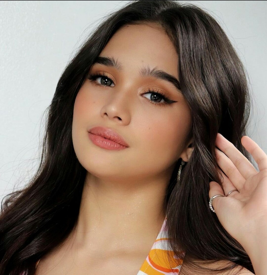 nicss^_^ on Twitter: "pretty indeed #CrizaTaa|@mscrizataa https://t.co/ylptWj8Z7x" / Twitter