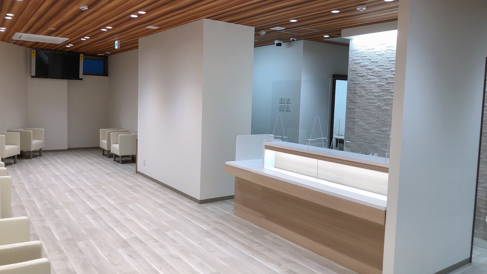 株式会社 アルク On Twitter 【プレオープンのお知らせ】 大阪府茨木市「グランメドクリニック」様が、 52(月)のグランド