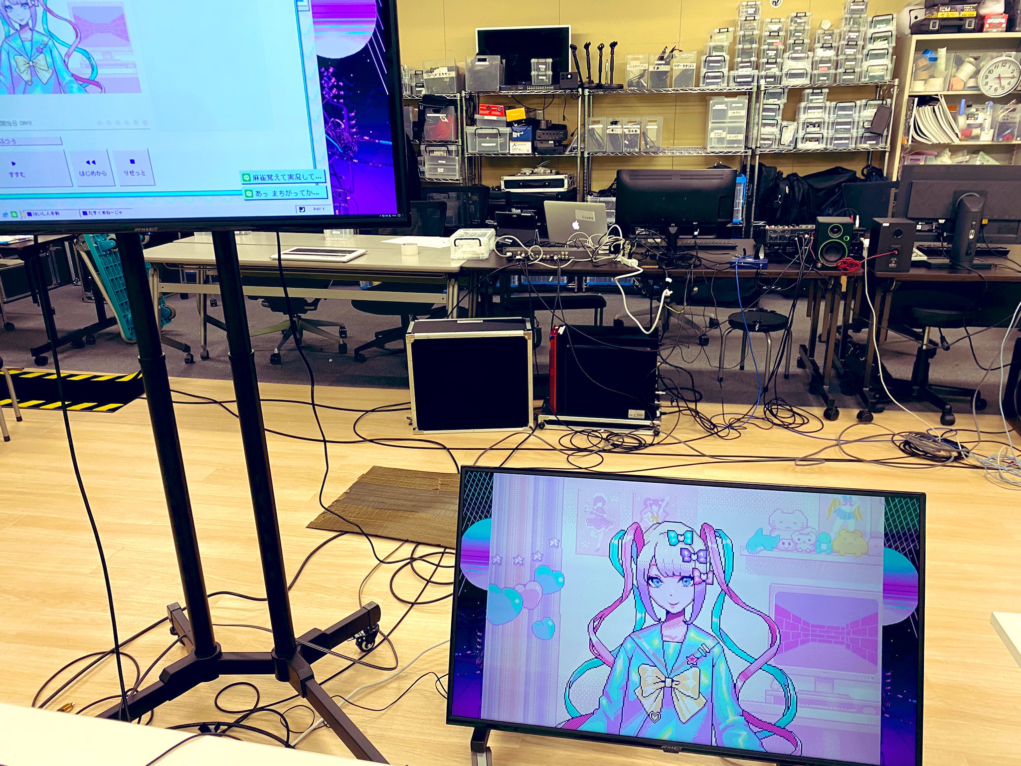 かもめ on Twitter: "RT @nyalra: 超てんちゃんスタジオ入り…… 20時から始まるよ https://t.co/HwKQJ6I4ht https://t.co ...