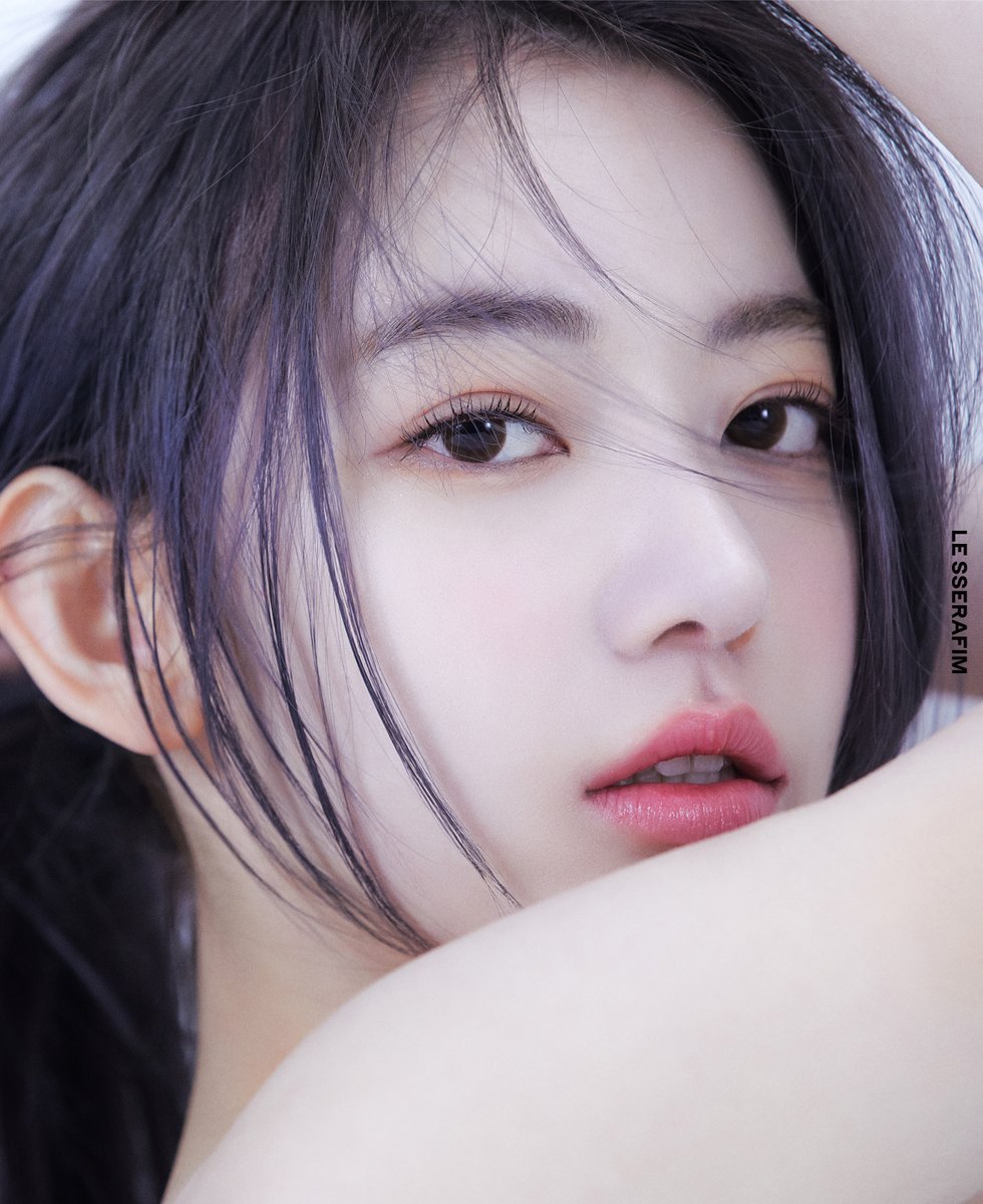 KPOPINA on Twitter: "فرقة فتيات شركة HYBE القادمة LE SSERAFIM تكشف عن الصور الرسمية للعضوة ...