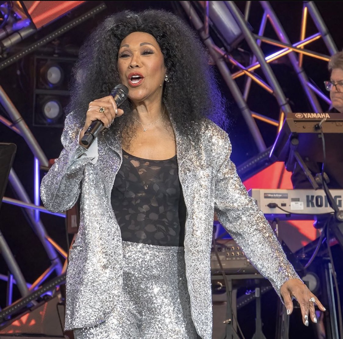 The Pointer Sisters (@PointerOfficial) / Twitter