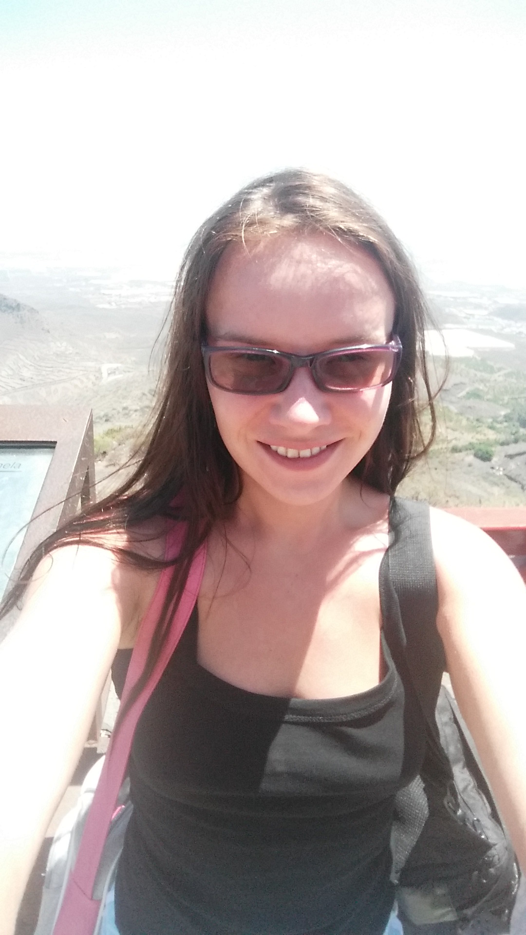 Tw Pornstars Mea Melone Twitter What A View 😊 3 09 Pm 4 Apr 2022