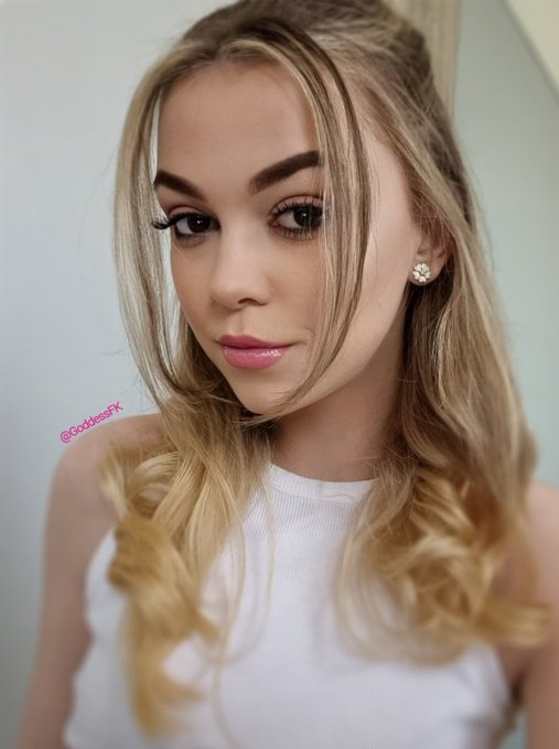 Tw Pornstars 🇬🇧á©oddÑ”ssƒĸ Pictures And Videos From Twitter