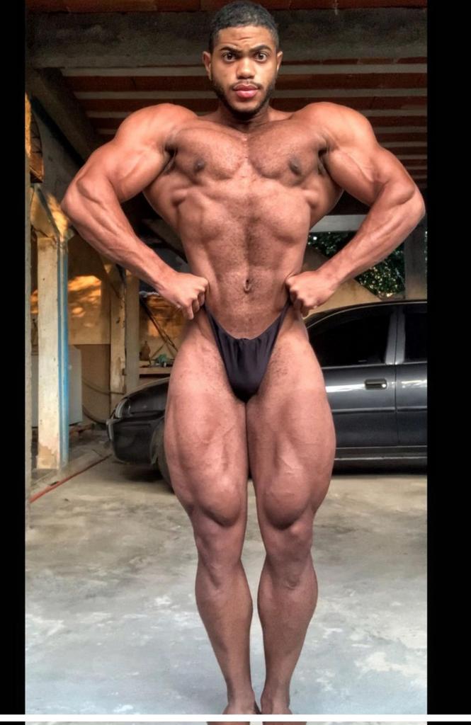 MuscleColtStar (MCS) 41K ️ Thanks on Twitter: "Santiago sling his black posers https://t.co ...