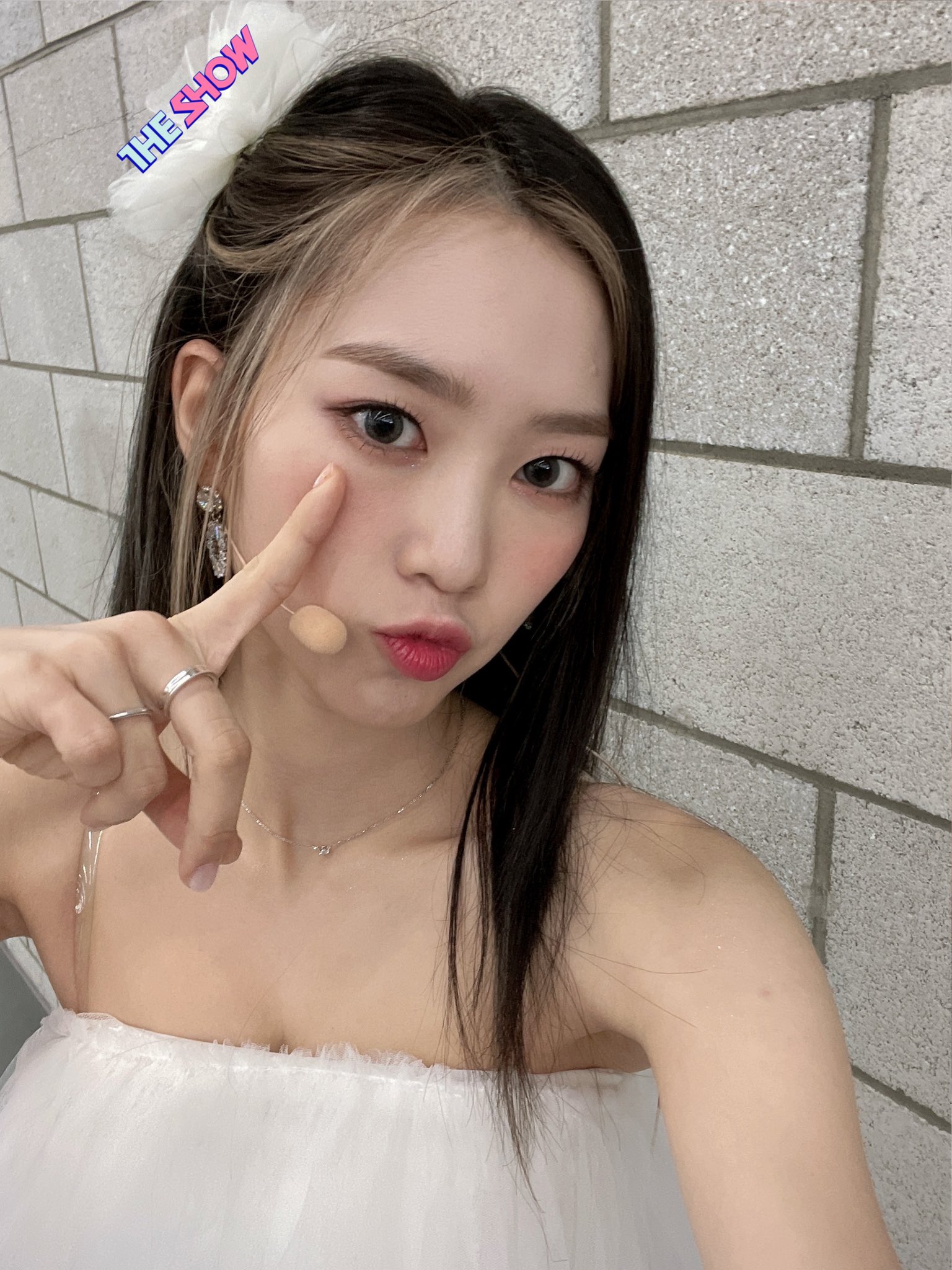 The Show On Twitter [★291회 더쇼초이스 후보③] 책을 봐도 옴걸만 보이고 거리를 걸어도 옴걸만 생각나고