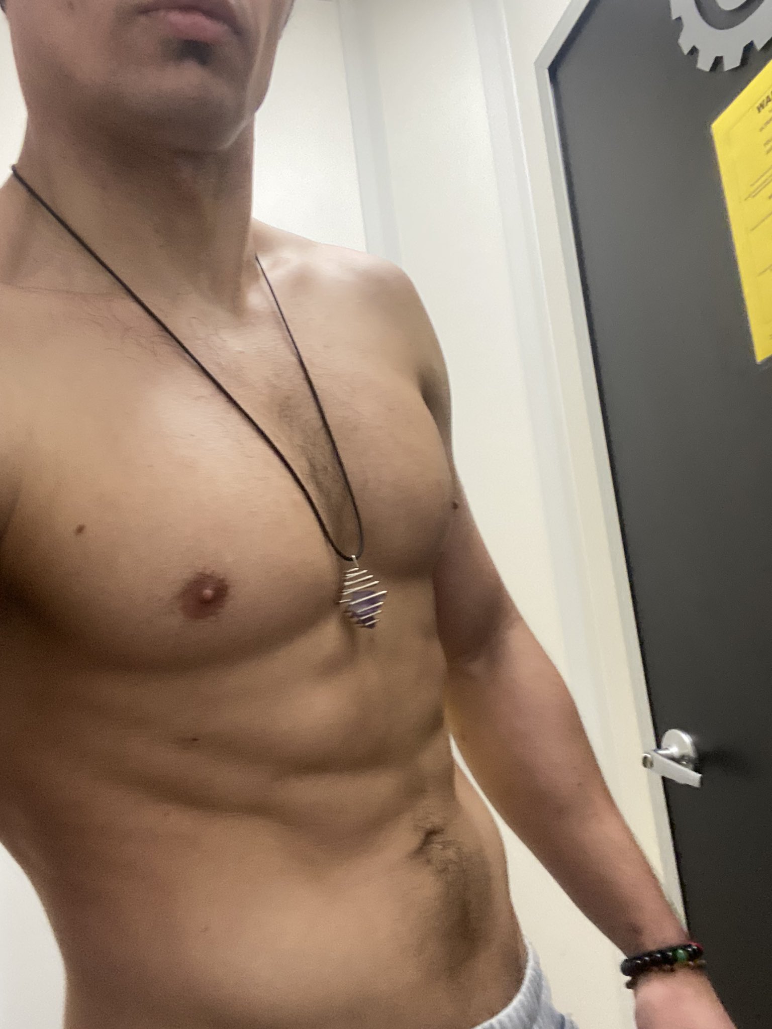 Johnny Palms on Twitter: "So that’s what it looks like from down there https://t.co/pPBsjtJxi1 ...