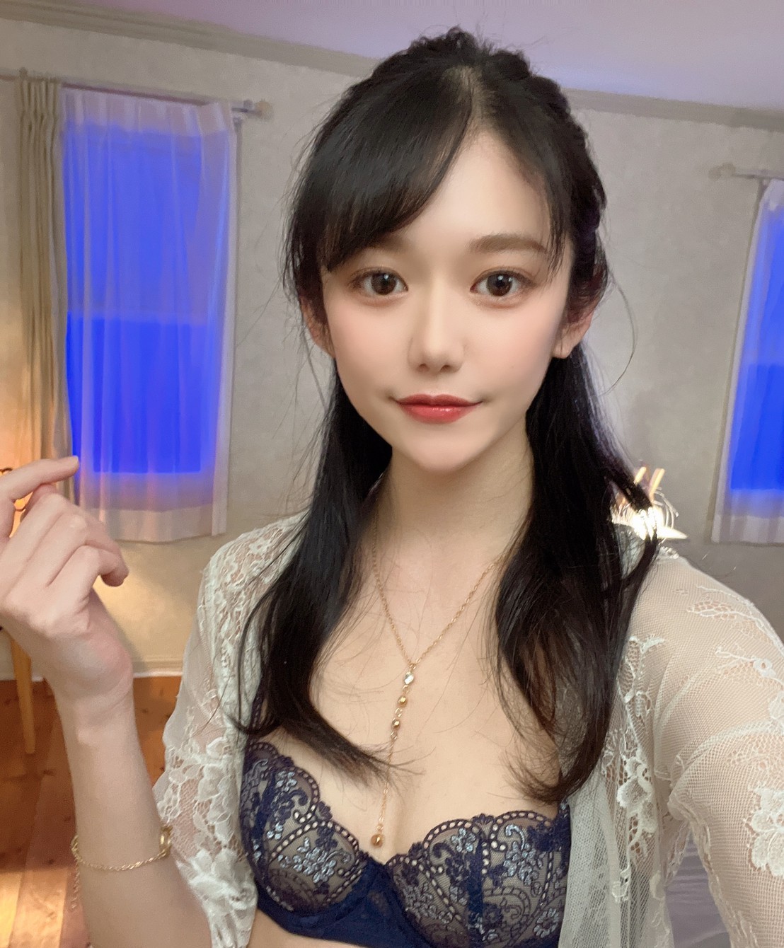 坂井なるは on Twitter: "おはよ！です😍今日も1日、頑張って😍 https://t.co/bPaEZ5M56Q" / Twitter