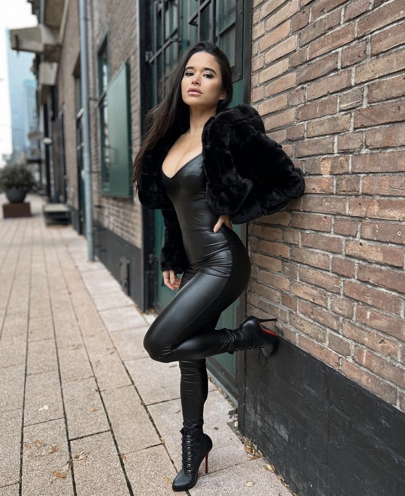 Tight&Shiny Leather on Twitter: "RT @LeatherNo: https://t.co/D81yJgus7X" / Twitter