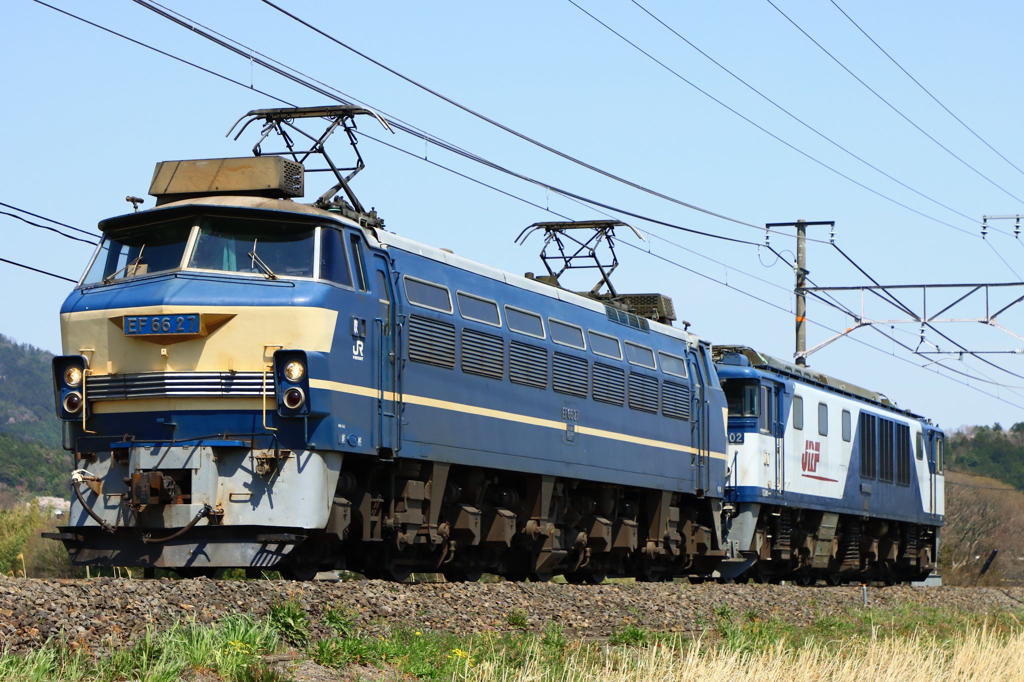 サンパチ@16,17沼津,27愛岐トンネル群 on Twitter: "8865レ EF66 27+ムドEF64 1002 南荒尾(信)-関ヶ原 https://t.co/GB9AFTjrVT ...