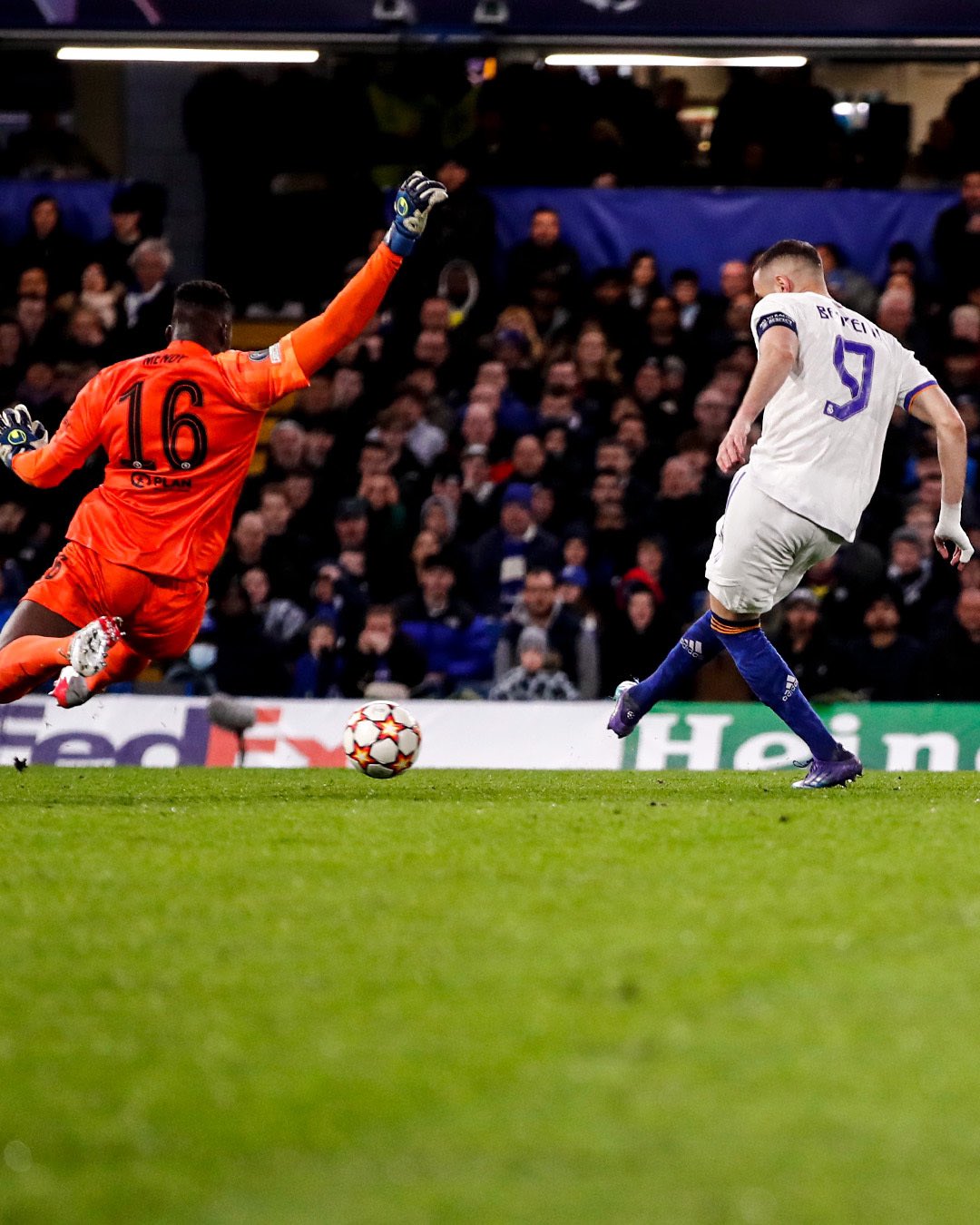 Statman Dave on Twitter: "Karim Benzema’s game by numbers vs Chelsea: 100% long passes completed ...