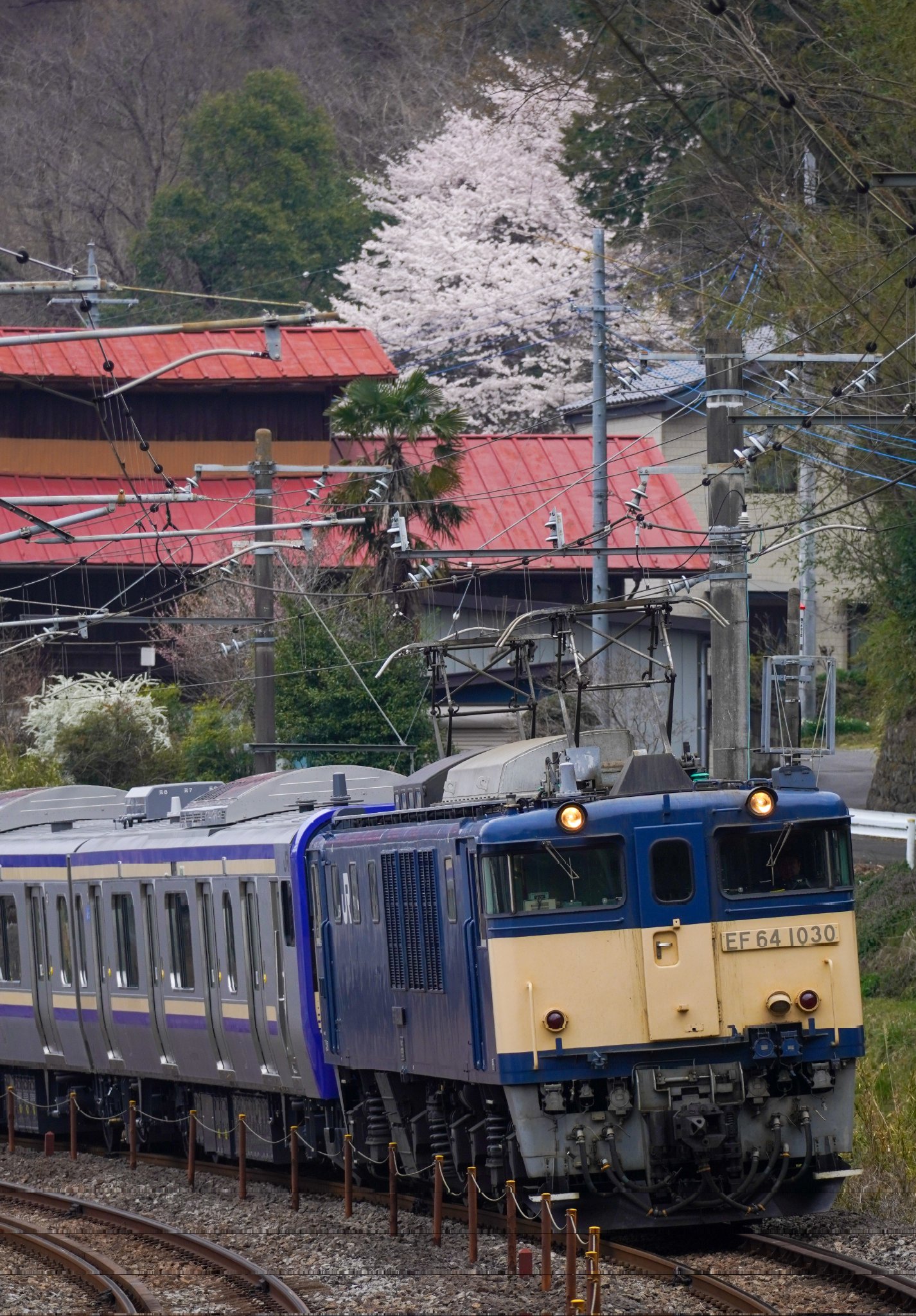彩奈 Style 2021 on Twitter: "2022年 4月7日 上越線～高崎線 配9728レ EF64 1030+E235系 F-14 新製車両の甲種なんて何年か振りに記録 編成が ...