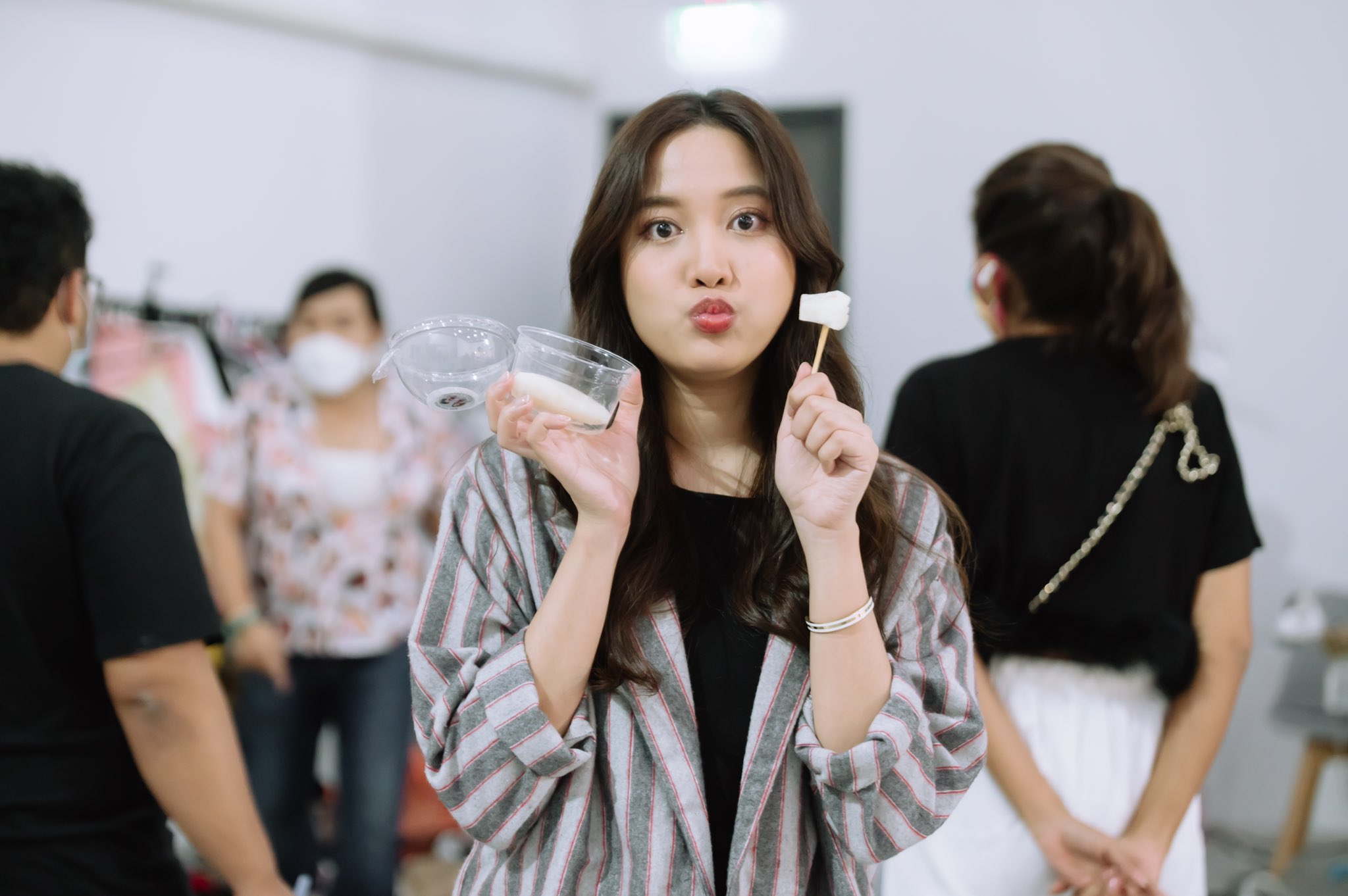 ทฤษฎีสีชมพู GAP The series on Twitter: "หิวข้าวเย็นกันรึยังสาว #GAPtheseries https://t.co ...