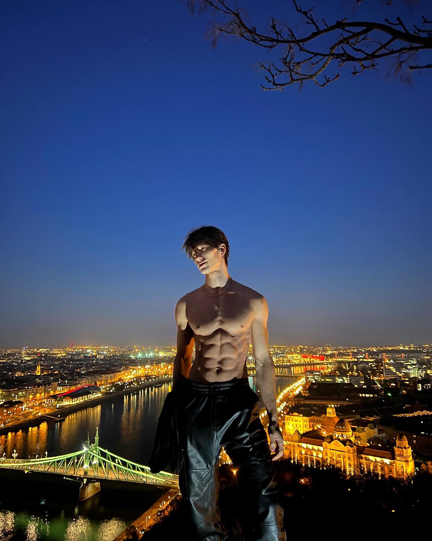 TW Pornstars - Andrii Levchenko. Twitter. Let’s… all night 🌉. 3:43 PM ...