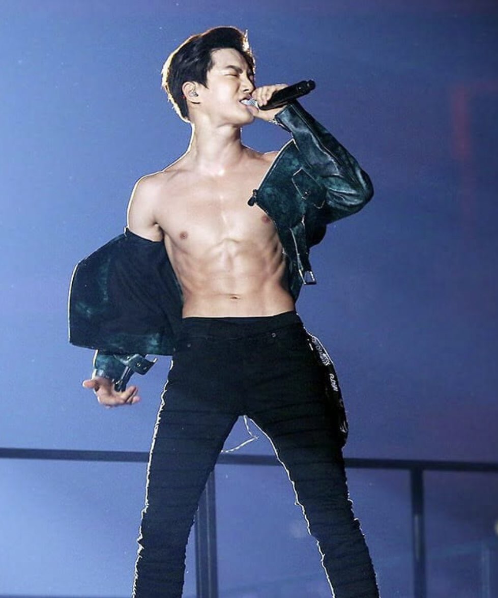 Legendary Kpop Abs ♂️ on Twitter: "909. Suho / EXO https://t.co/oo4my9ljJW" / Twitter