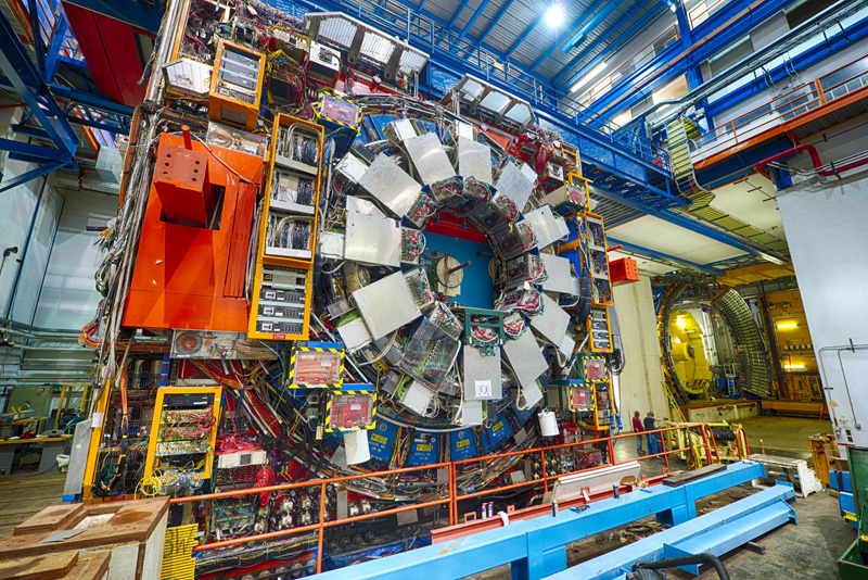 Fermilab on Twitter: "The CDF collaboration at Fermilab announces the most precise ever ...