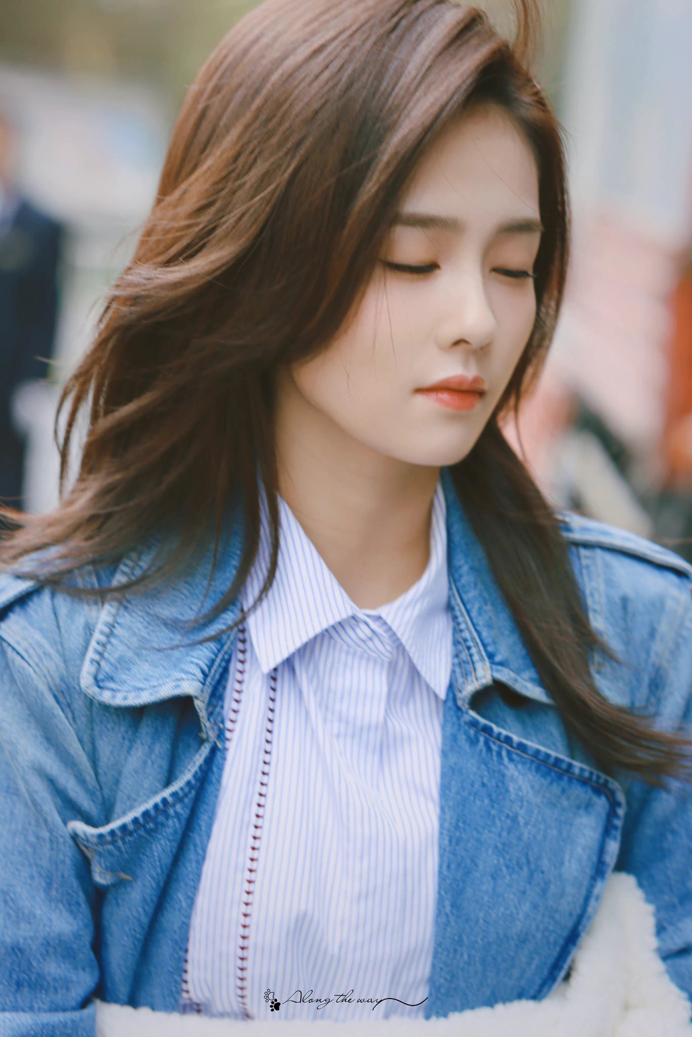 bailu 白鹿 on Twitter: "220408 — fansite update 🌊 © Alongtheway妍途·白鹿 bailu as shiyi in # ...