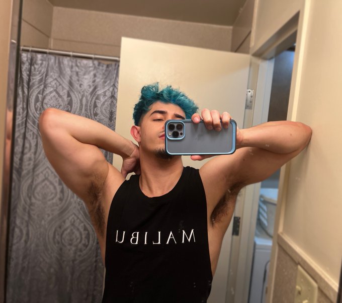 TW Pornstars - Daniel Osgood 🇺🇸🇭🇳. The most liked pictures and videos from Twitter for all time ...