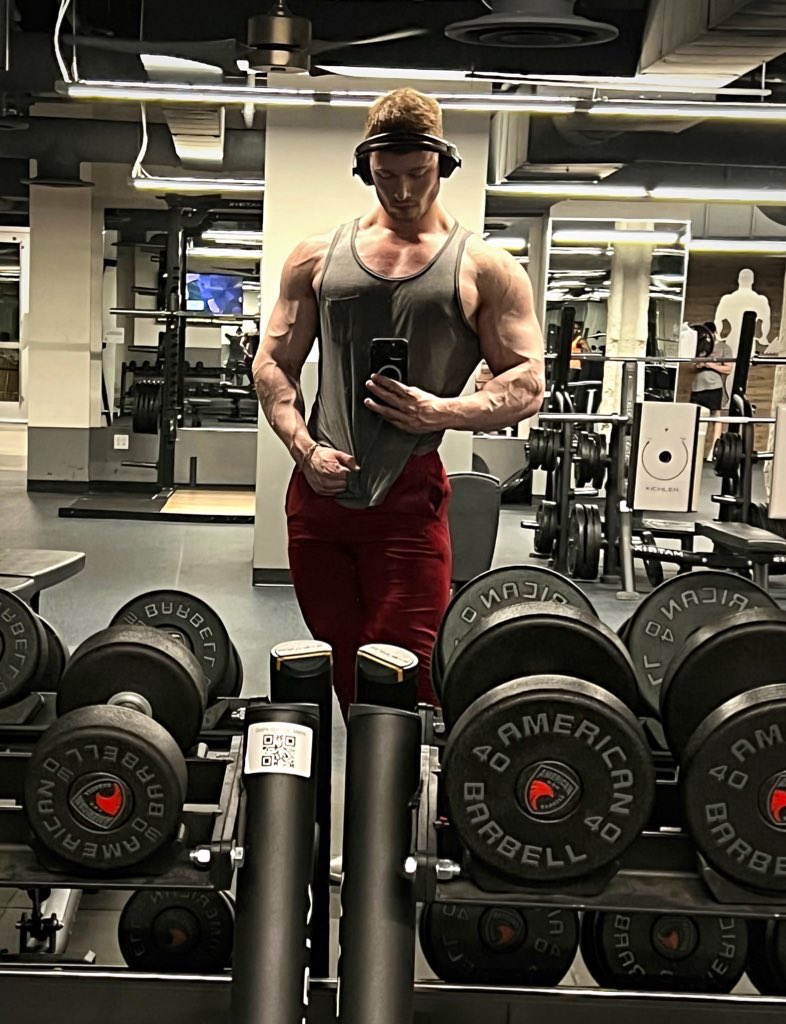 TW Pornstars - Maxkfit Official. Twitter. Beautifully masculine ...