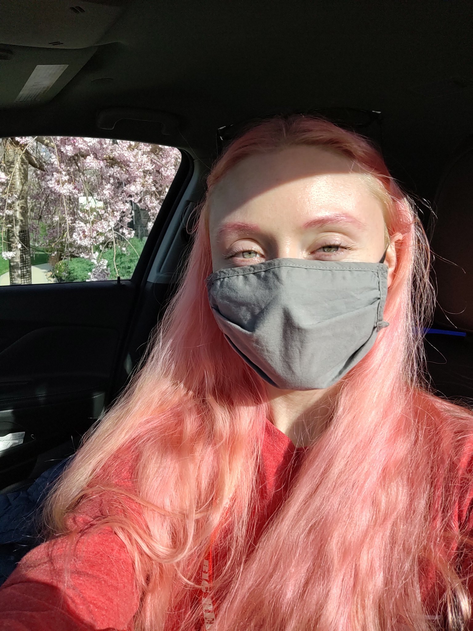 TW Pornstars - 1 pic. 🍑Fatass🍑 The Jackalope 🌿. Twitter. Irl vs Sona Art by @/dreameleon and ...