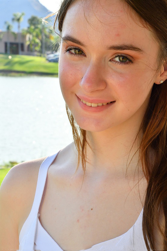 Hazel Moore's Instagram, Twitter & Facebook on IDCrawl