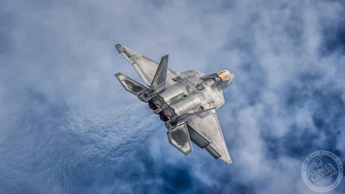 Robot 57 (Rb57) - NLAW - SoldF.com