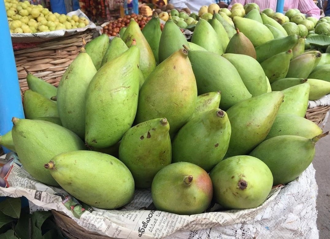 Mango Mania continues with a small thread 🧵 Its Mango season here in ...