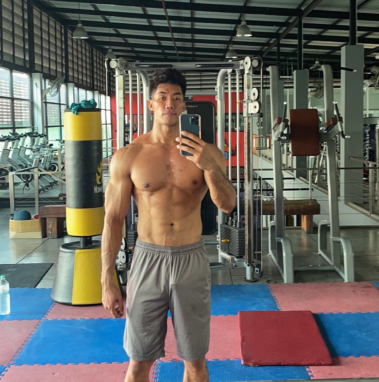 blueceberus on Twitter: "Can’t wait to go back to gym. https://t.co/PyTd0Tuw0r" / Twitter