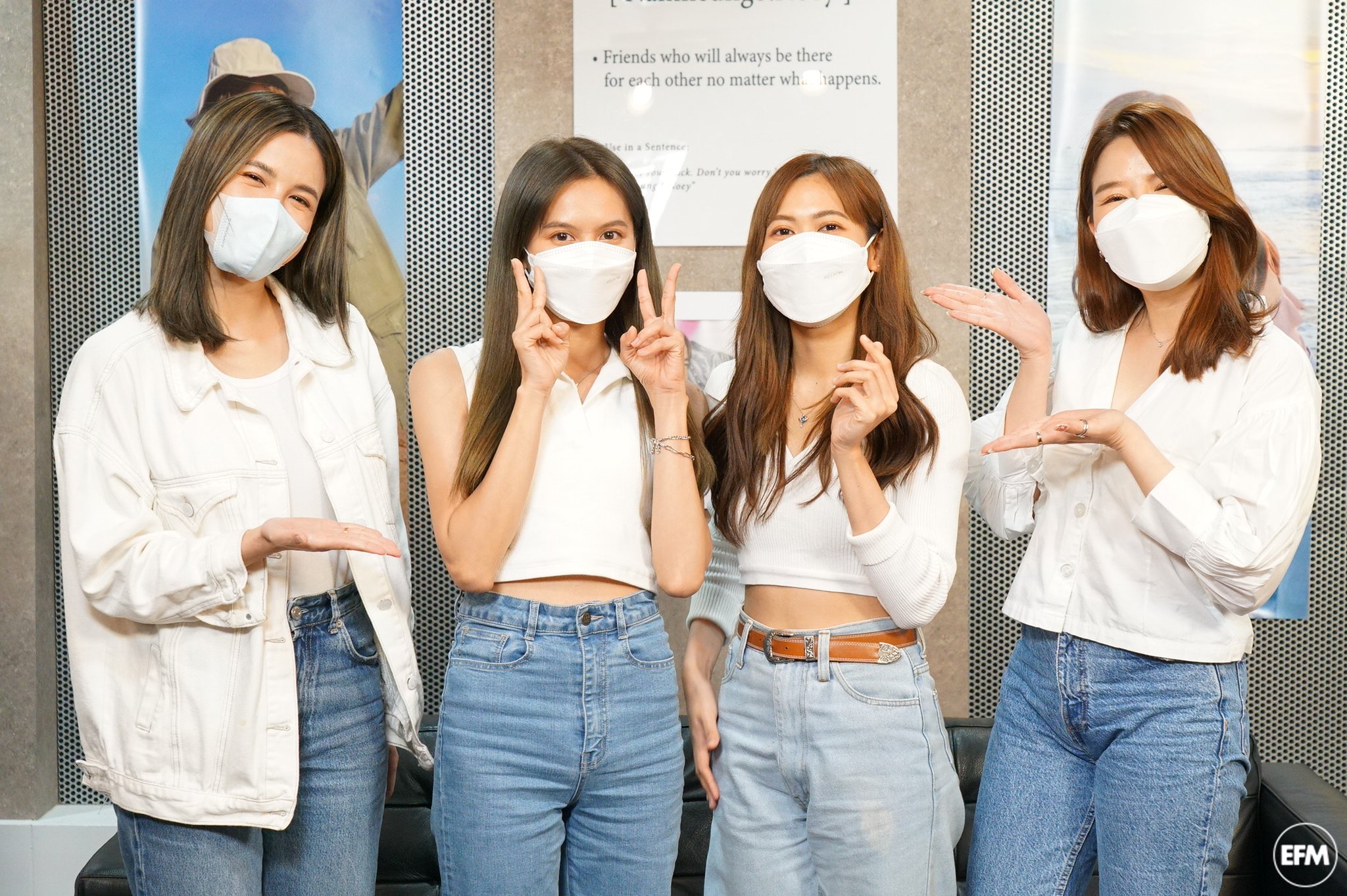 EFM STATION on Twitter: "ฝากผลงานเพลงล่าสุดของ BNK48 “Sayonara Crawl” ไว้ด้วยนะ สามารถติดตามชม ...