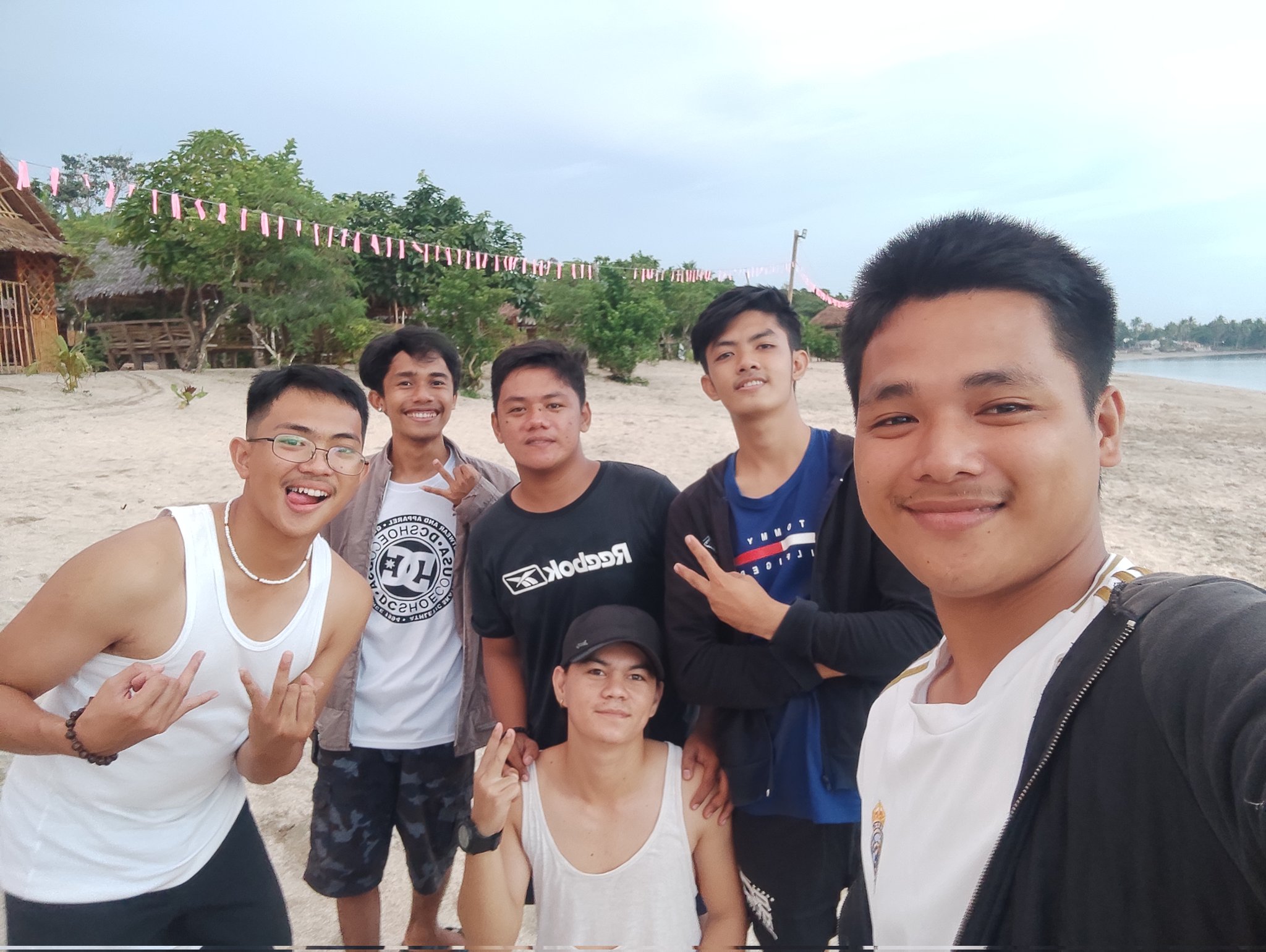 Pak_U_Paul on Twitter: "Sa picture ming ini si Ilo sana ang dae wasted kang pagmemeng mi https ...