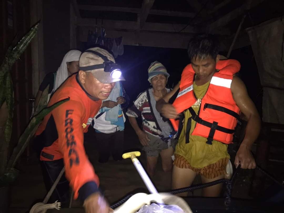 Philippine Coast Guard on Twitter: "TINGNAN: Inilikas ng Philippine Coast Guard (PCG) District ...