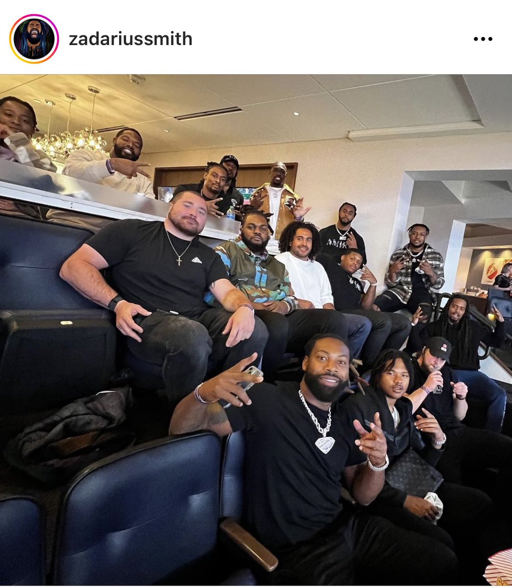 [Will Ragatz] A bunch of Vikings are in a suite at the Wolves game ...