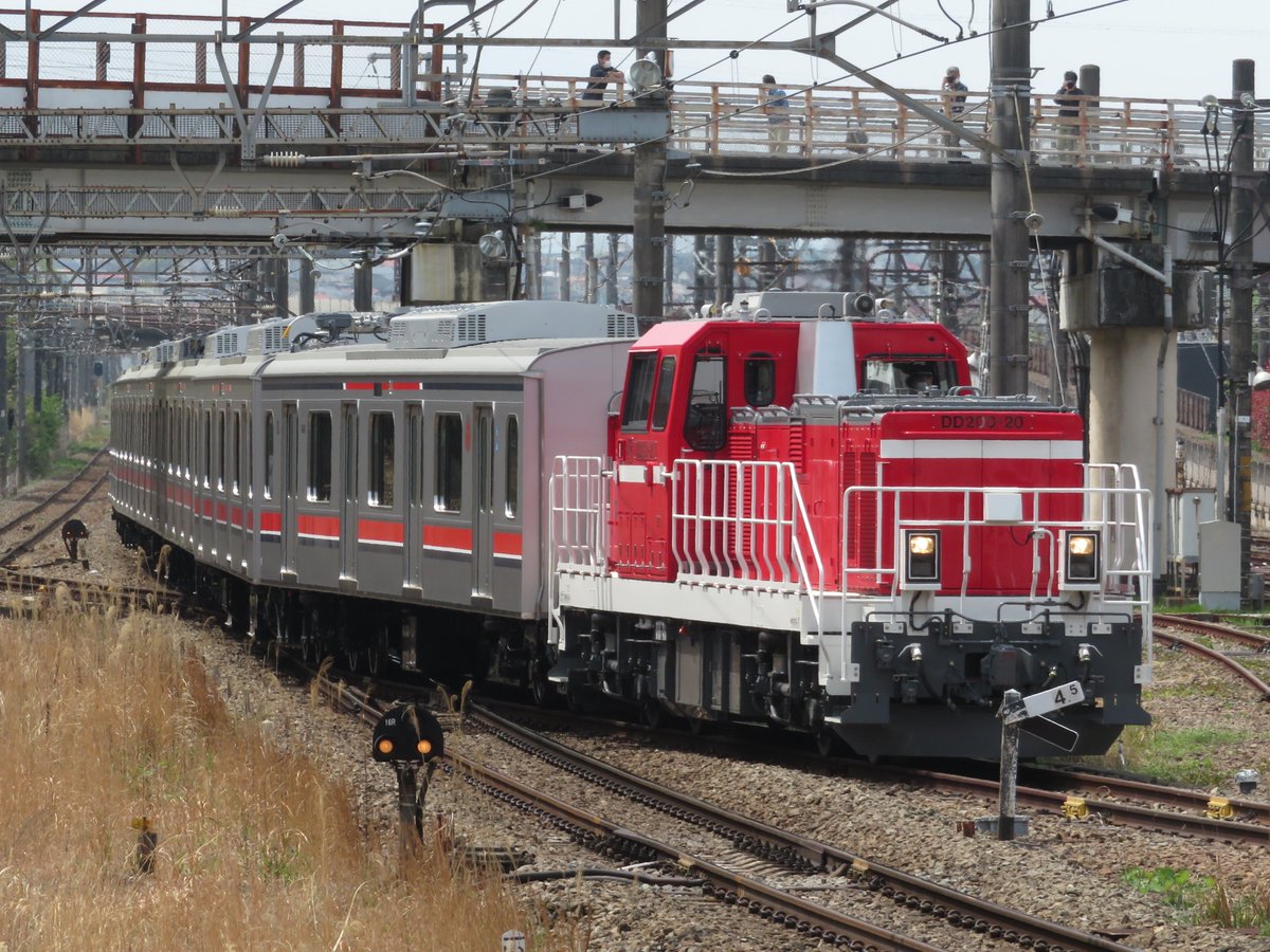 3000系3102F・3104F・3108F6両横浜出場 / Twitter