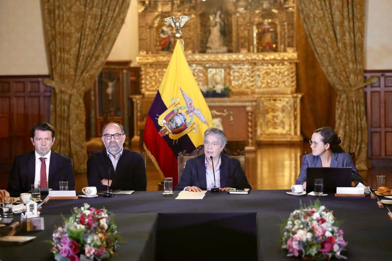 Ministerio de Educación del Ecuador on Twitter: "En el marco del #DíaDelMaestroEcuatoriano, el ...