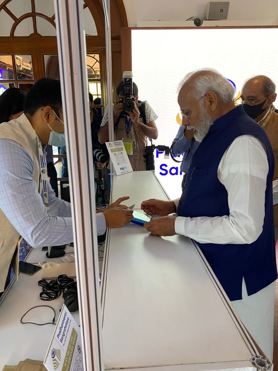 MyGovIndia on Twitter: "PM @narendramodi purchases the first ticket 🎫 at #PMSangrahalaya, a ...