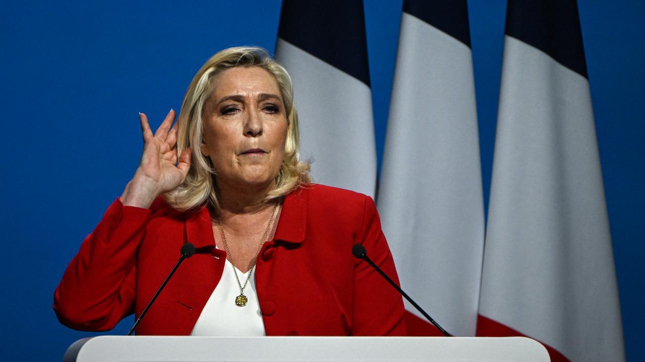 LCI Politique on Twitter: LCI Politique on Twitter: