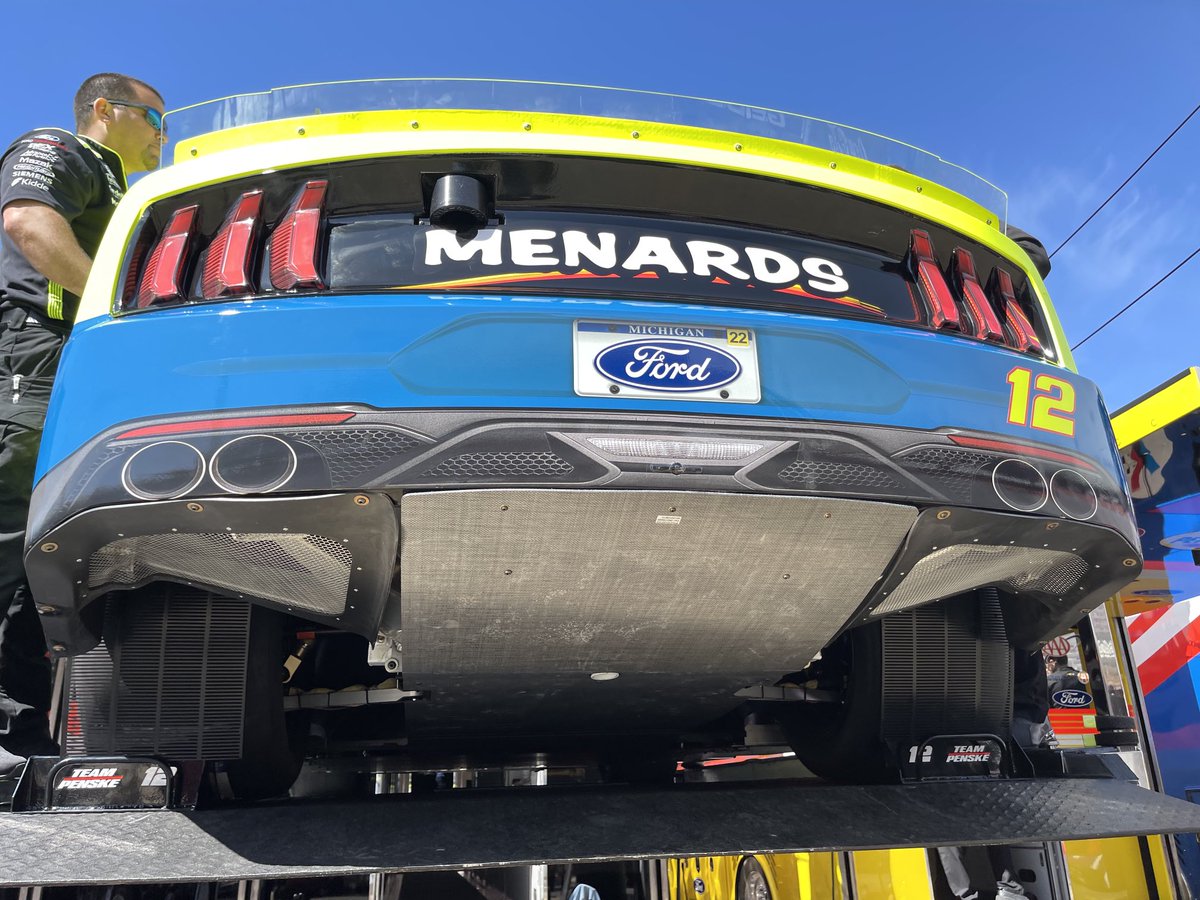 [Bob Pockrass] A better look at the underbody for this race. No rear ...