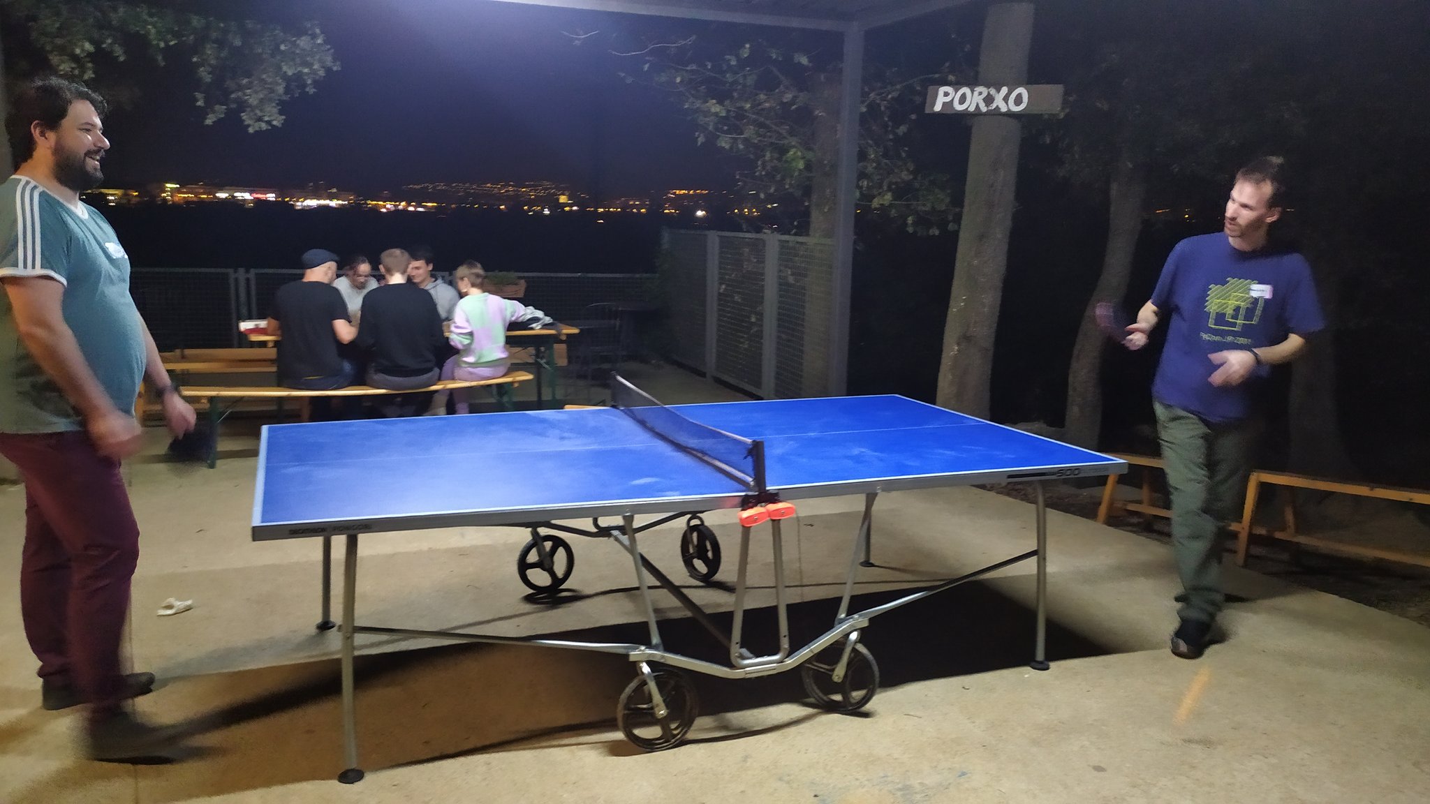 PyCamp España on Twitter: "La gran final de campeonato de pingpong en #PyCampEs es entre ...