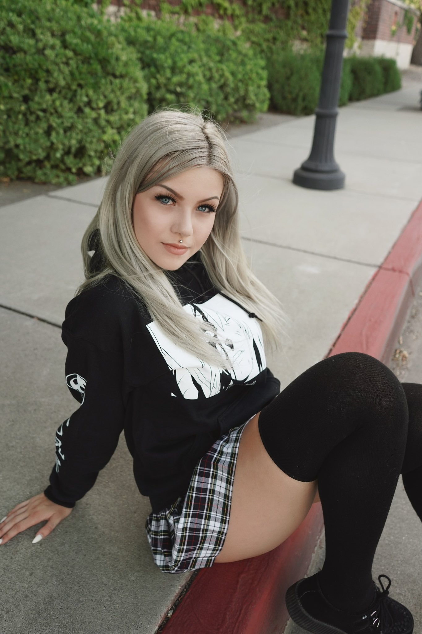 Stasia 💕 OnlyFans on Twitter: "@StasiaTwitch brb making merch 👀" / Twitter