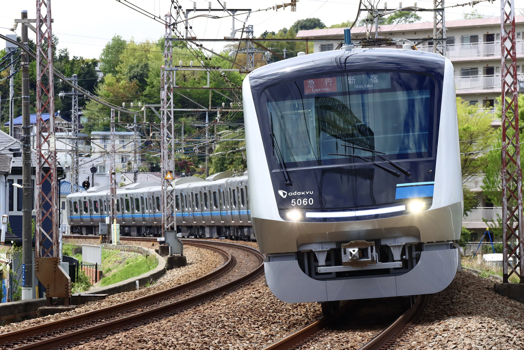 ワタシダ【Odapediaの中の人】 on Twitter: "江ノ島線の奥地に入る前は、5060Fも忘れずに。 ピカピカなのは最初だけですからね。。。 https://t.co ...