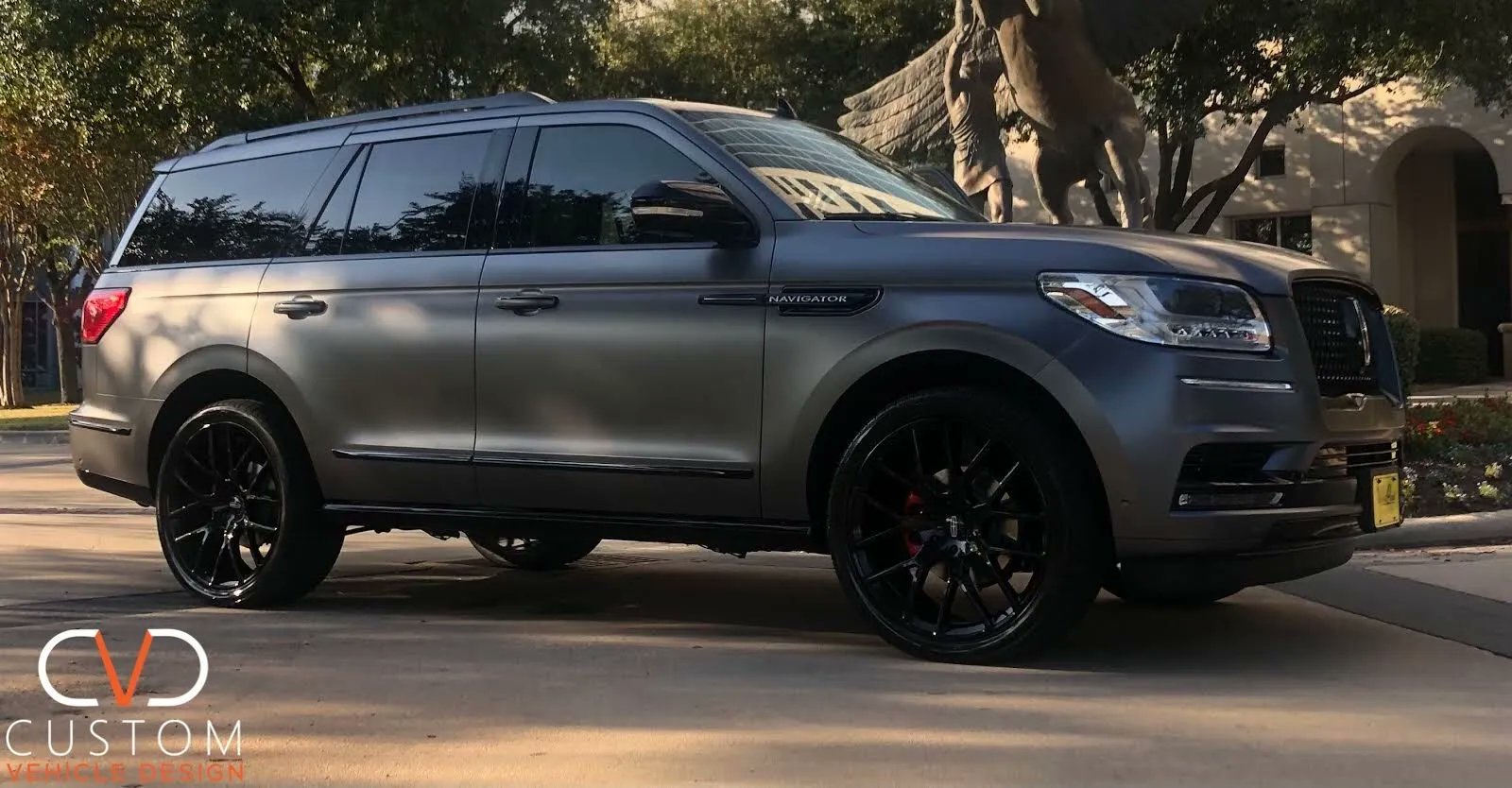 Custom Lincoln Navigator 2022