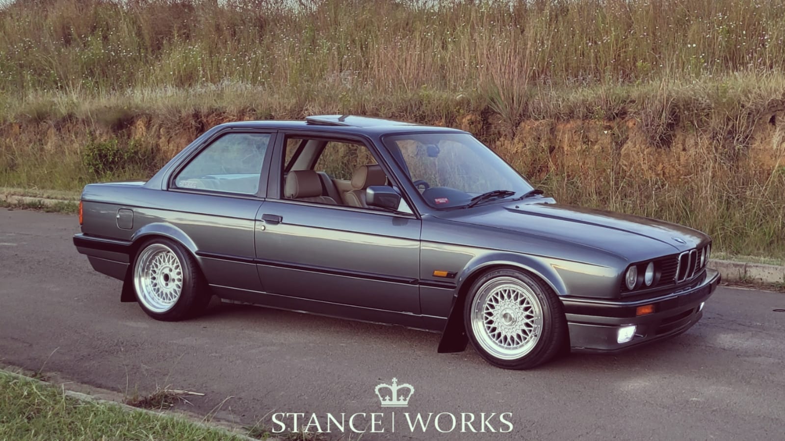Bmw 318i E30 Stance