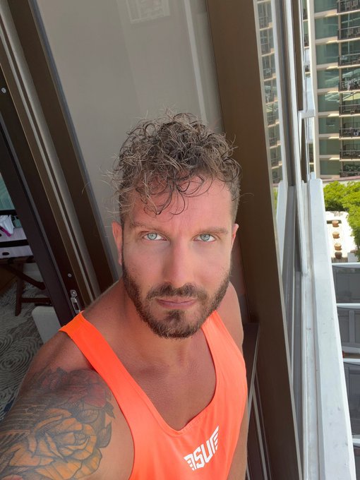 TW Pornstars - QUINTON JAMES (INC). Popular pictures and videos from ...