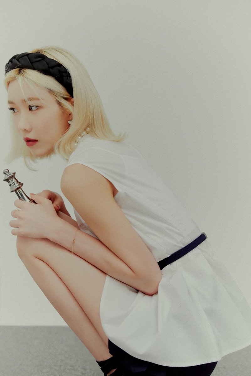 ALL PHOTOSHOOTS / Twitter